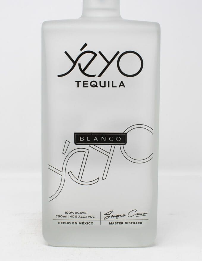 Yéyo Blanco Tequila, 750ml - Princeville Wine Market